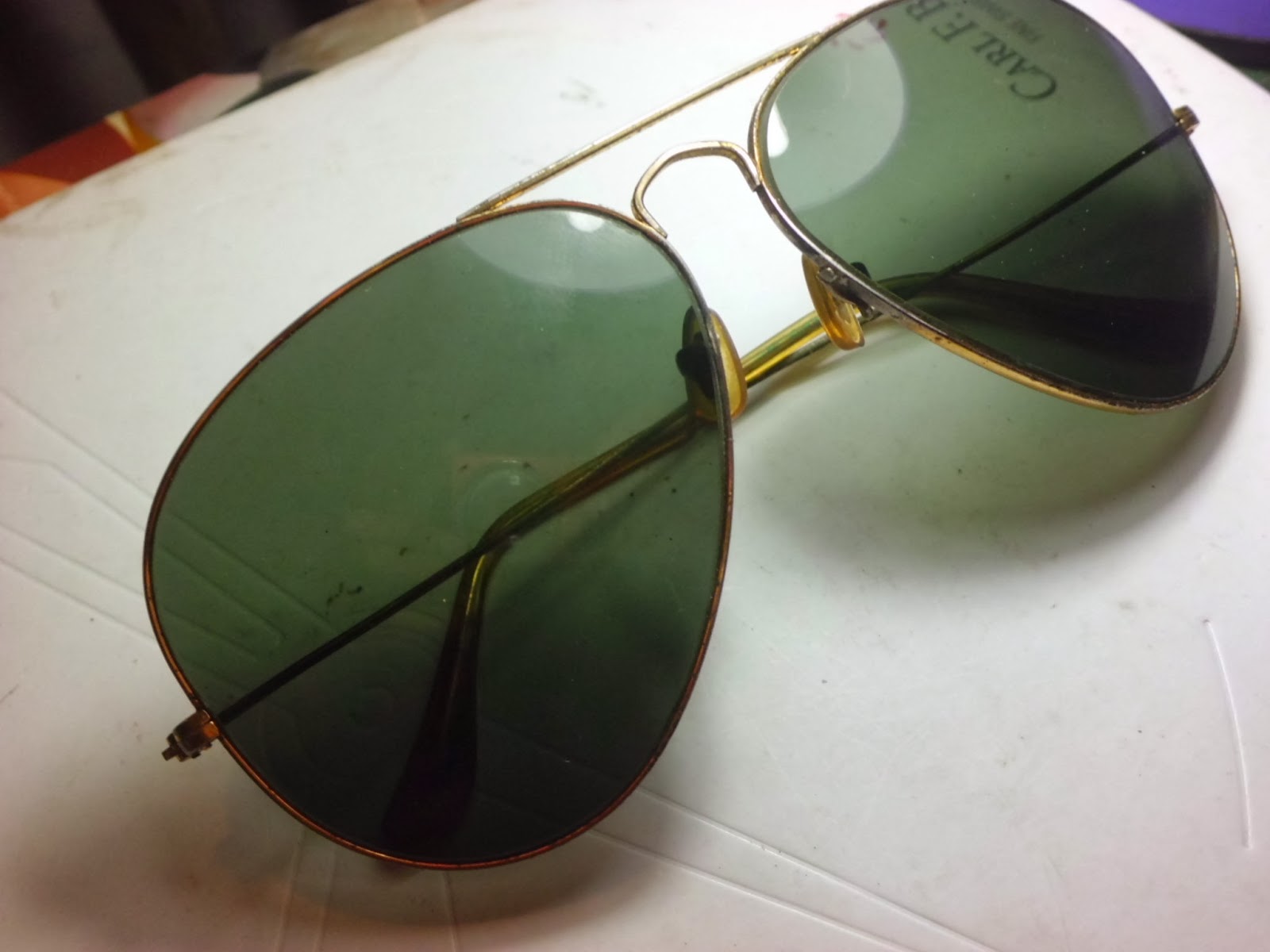 KOLEKSI ANTIK: KACAMATA SUNGLASSES ORIGINAL RAYBAN N BRANDED