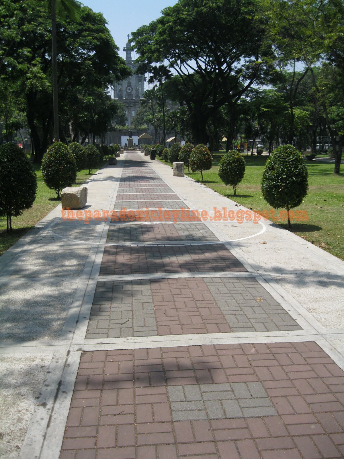 A Trespasser in UST |Filipino Sojourner