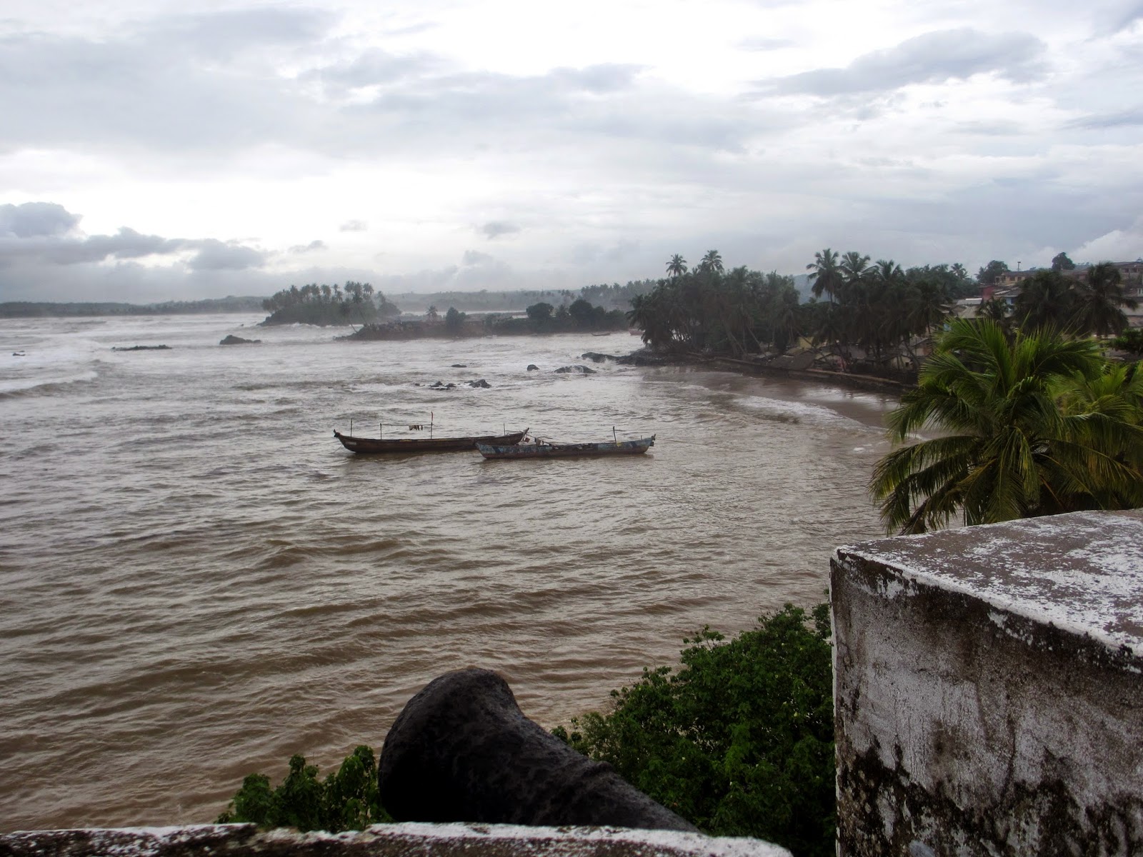 Souvenir Chronicles: AFRICA: GHANA, FORT ST. ANTHONY