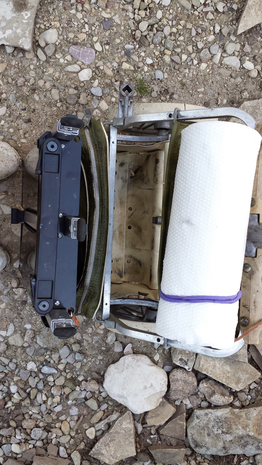 Vintage Golf Cart-Turned Easel Transport System | Magpie Wire