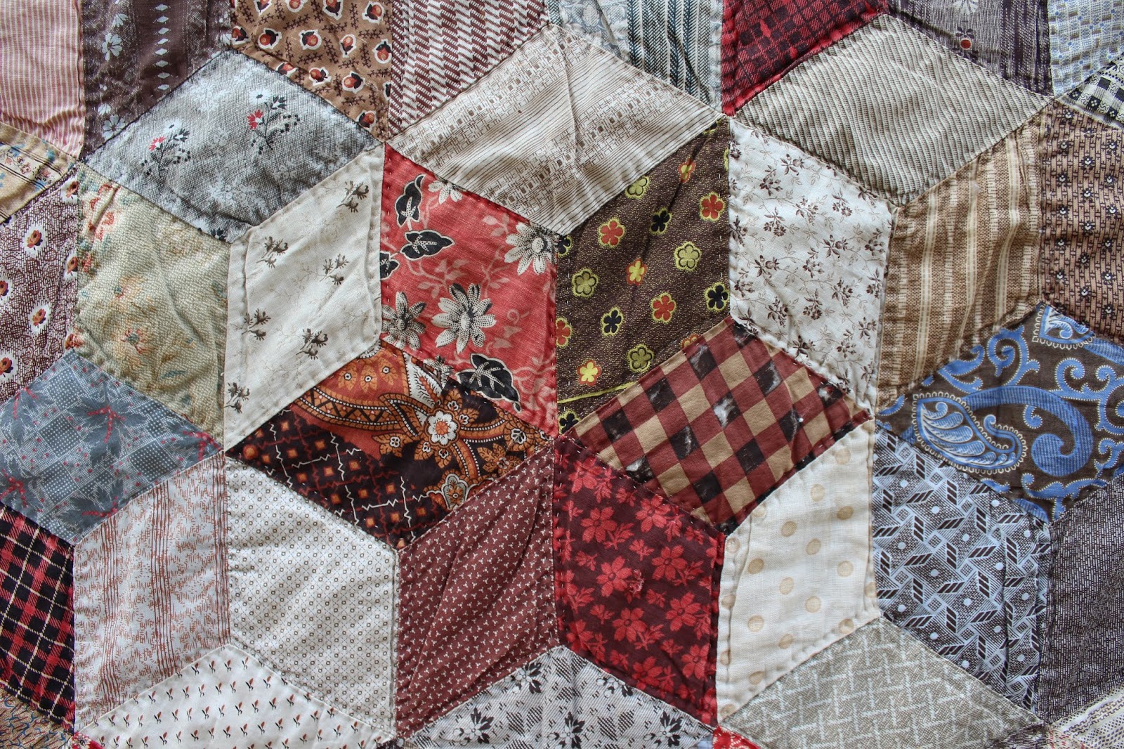 Textile Time Travels: Tumbling Stars Quilt - Great Antique Fabrics