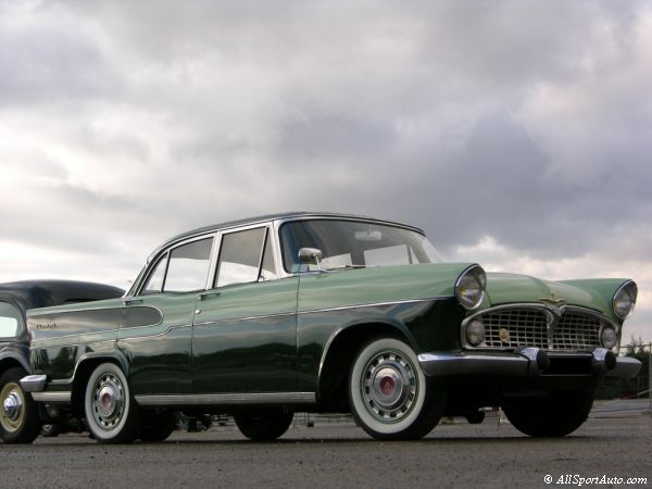 Nostalgia Sobre Ruedas: Clásicos: El Renault Frégate