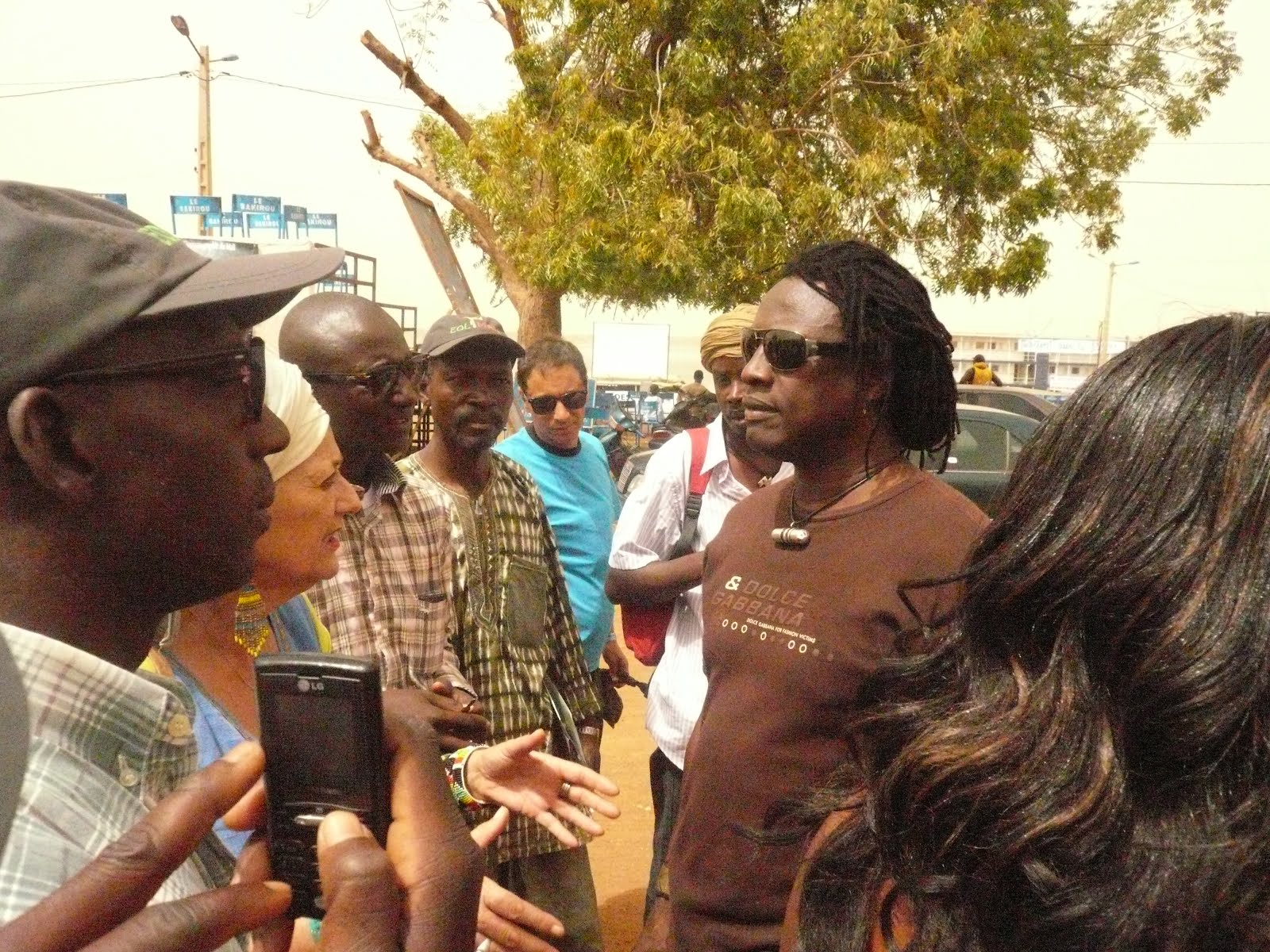 BaBaBlog: Kinderen van Here Bugu, een maraboet en helse vrouwen in Segou