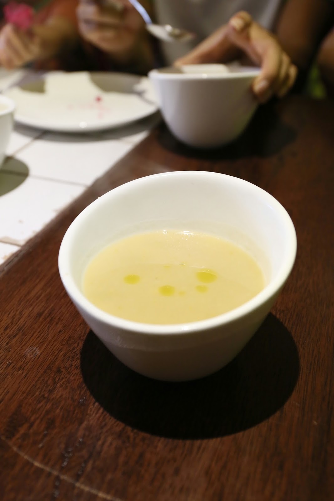 更多Matthew生日飯 : 金川日本料理 + 利小館 + Granada