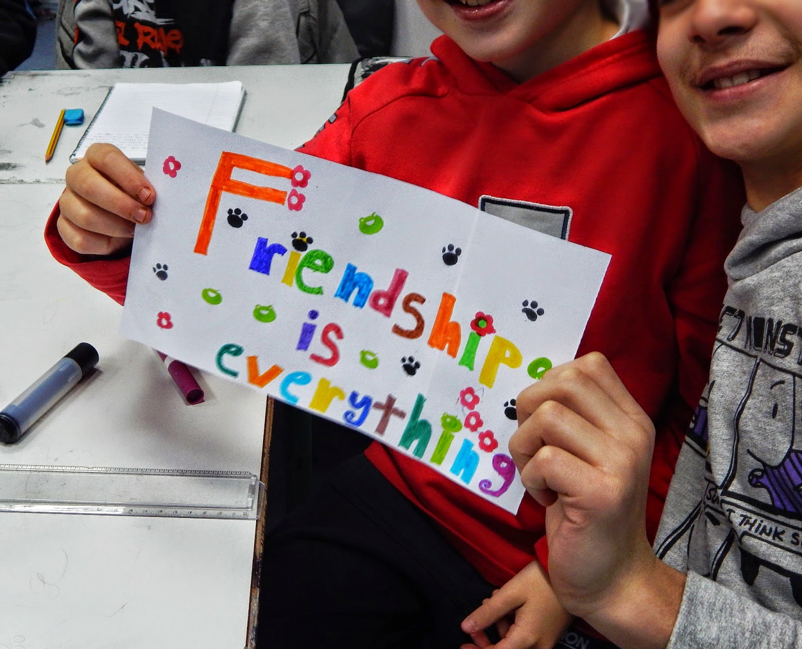 Art in the English Class : Friendship: HEADLINES