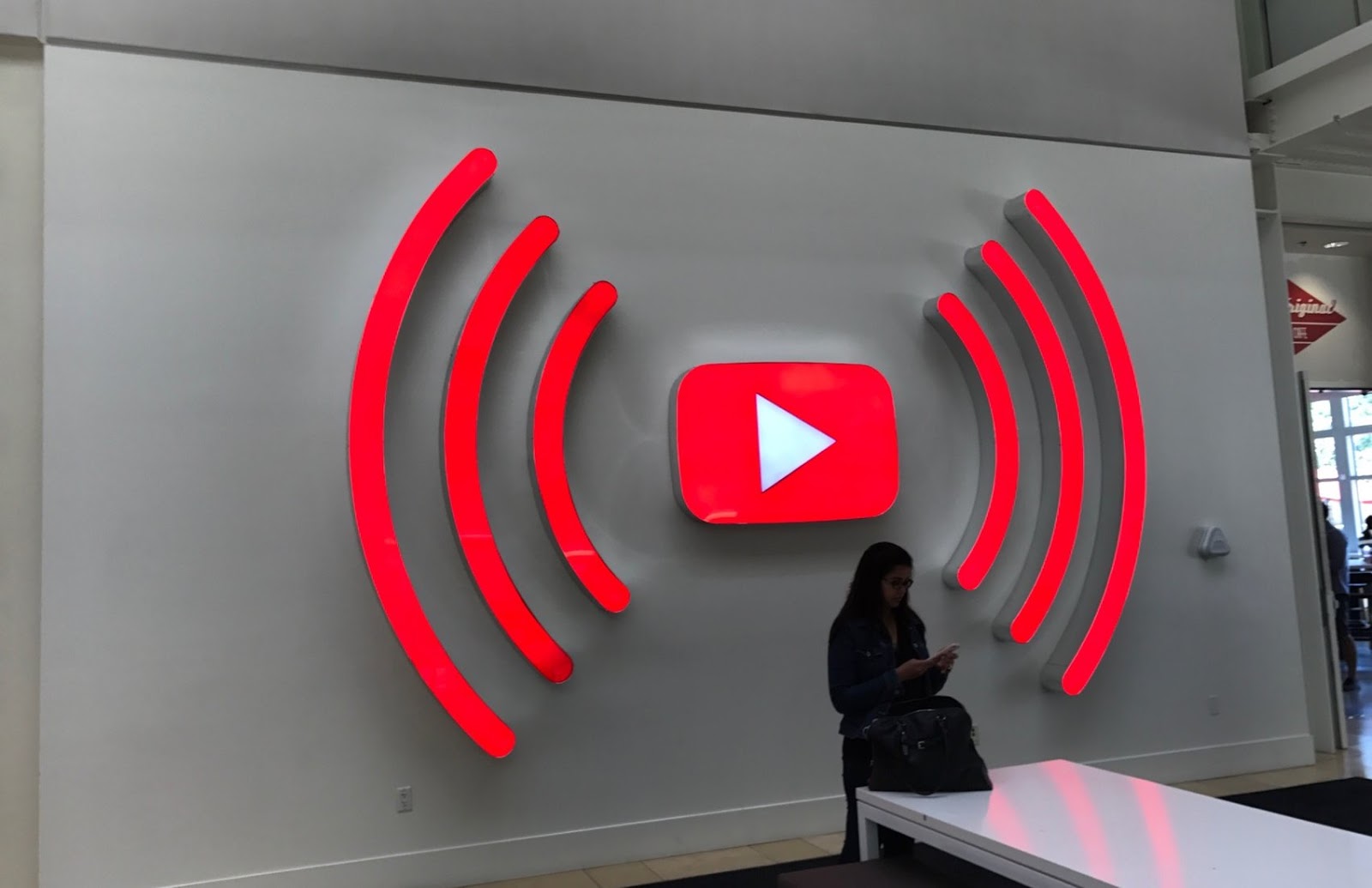 YouTube May Soon Let You Buy Products Directly From its Platform