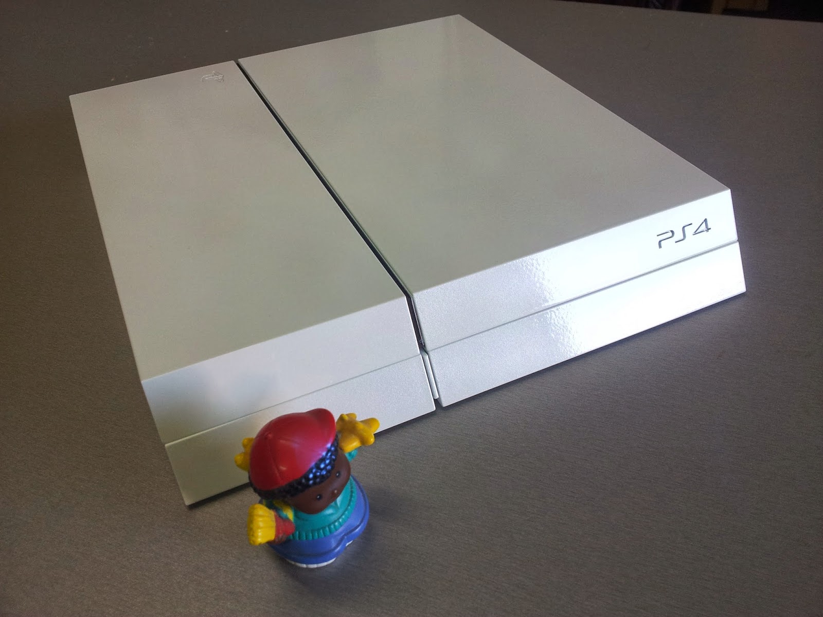 Custom's 64 spécialiste Aérographie, peinture custom, PS4, XBOX ONE ...