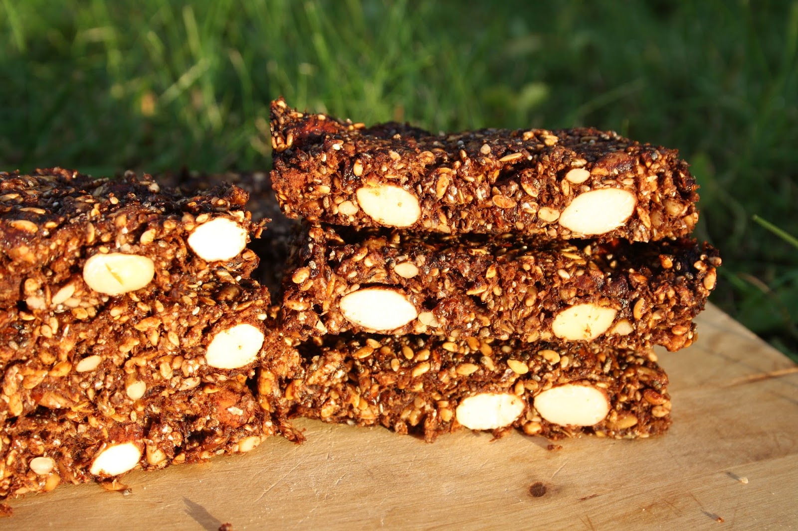 Kuchnia Gucia: Batony energetyczne prawie Paleo