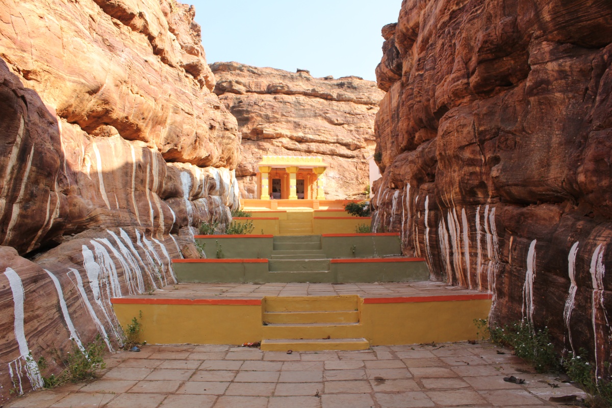 Journeys across Karnataka: Sri Ranganathaswamy Gudi and Badami Museum