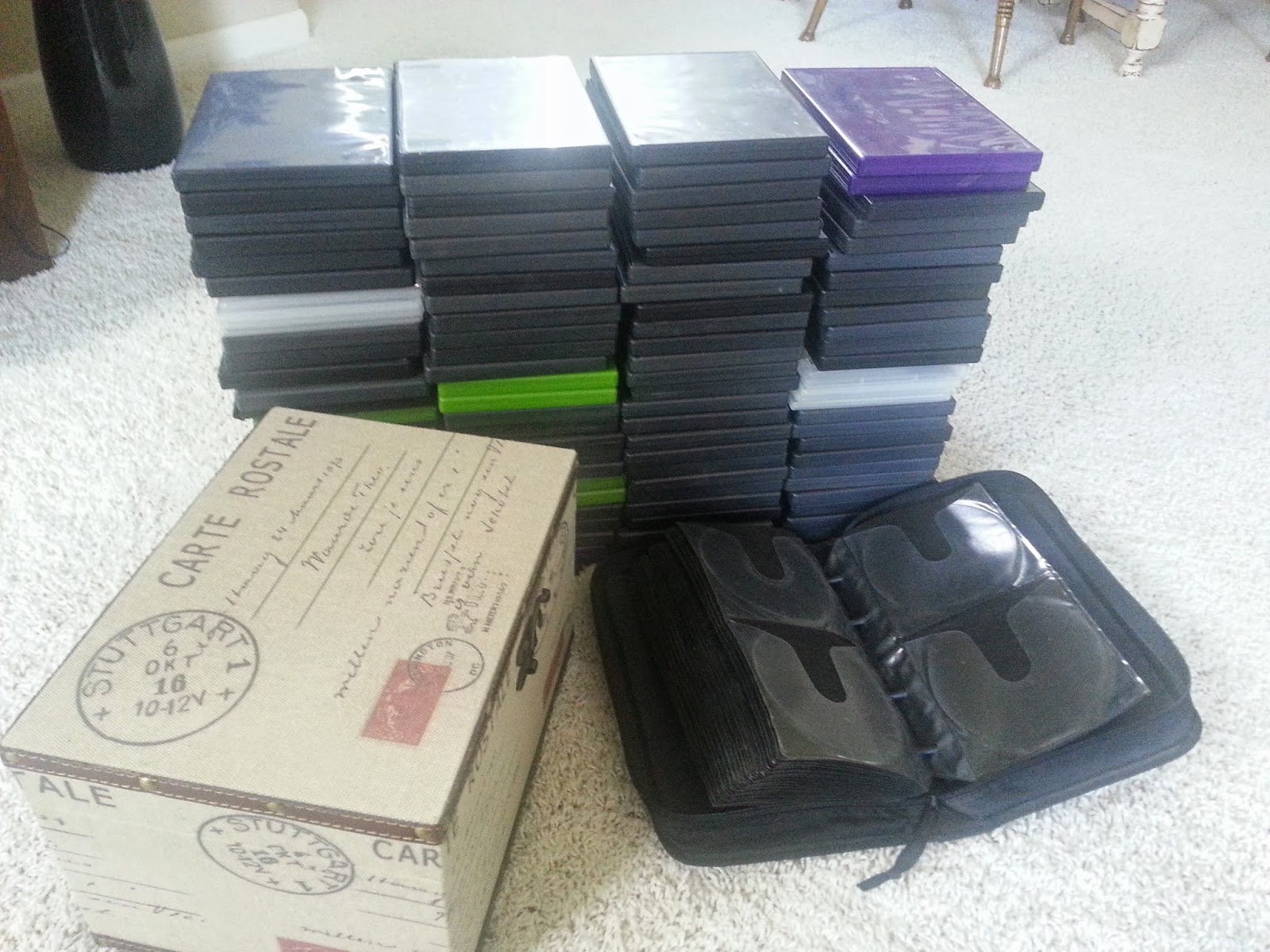 My Organized Chaos: DVD storage - space saver