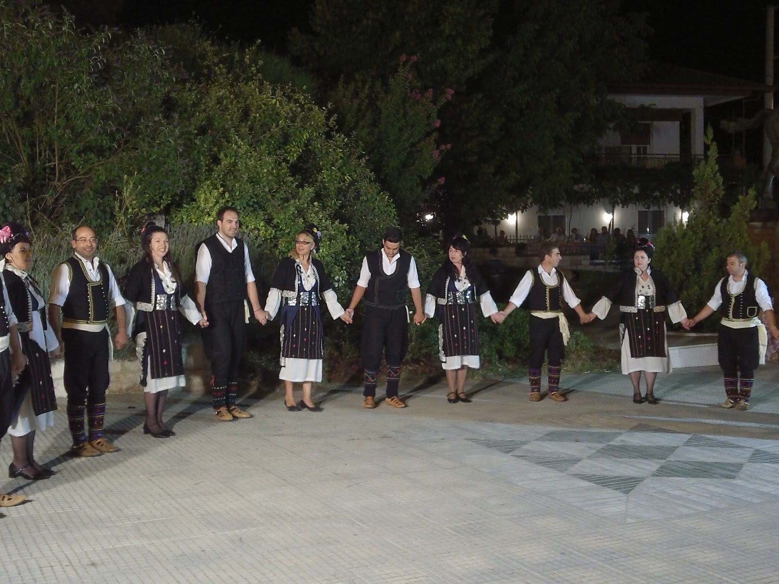 folklore-Παράδοση-Πολιτισμός: ΠΑΝΗΓΥΡΗ 29/30 ΙΟΥΝΙΟΥ 2013 ΣΤΗΝ ΠΕΛΛΑ