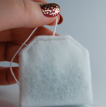 A Richer Gift To Learn: Felt Tea Bag Tutorial