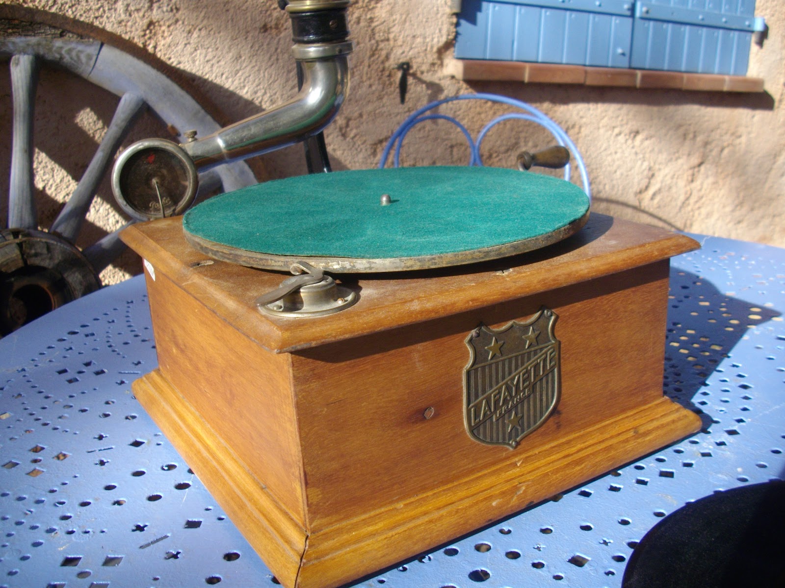 ancien gramophone phonographe a pavillon lafaillette PARIS pathé ...
