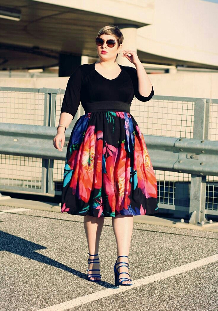 Fαshiση Gαlαxy 98 ☯: Extra size women fashion