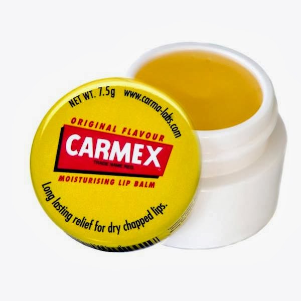 El blog de Farmacia FC8: Un clásico renovado: CARMEX CON COLOR