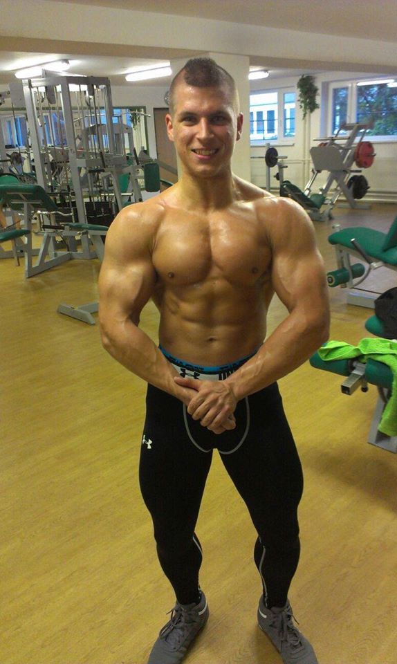 the beauty of male muscle: Vladimir