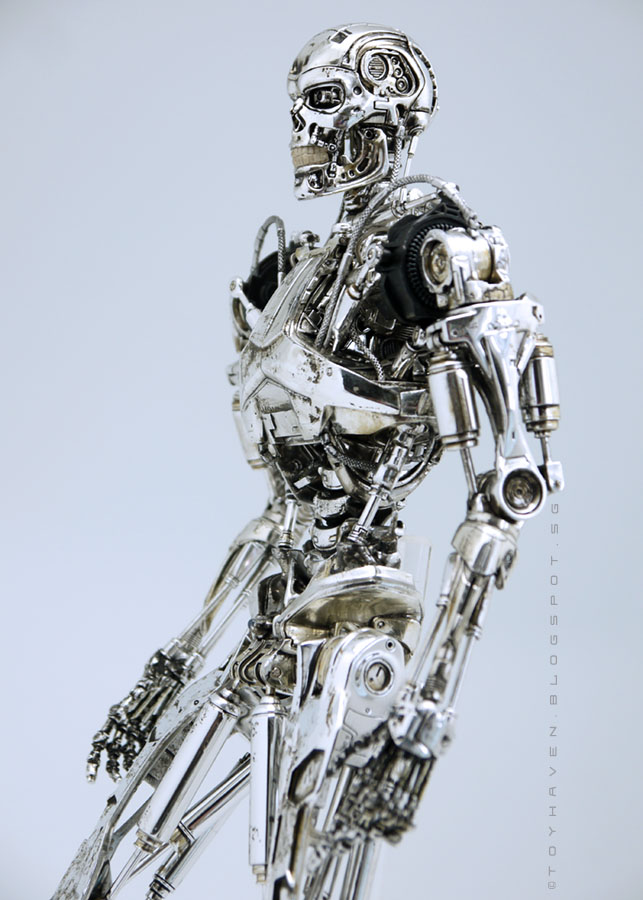 toyhaven: Review 1: Hot Toys Terminator Genisys 1/6th scale ...