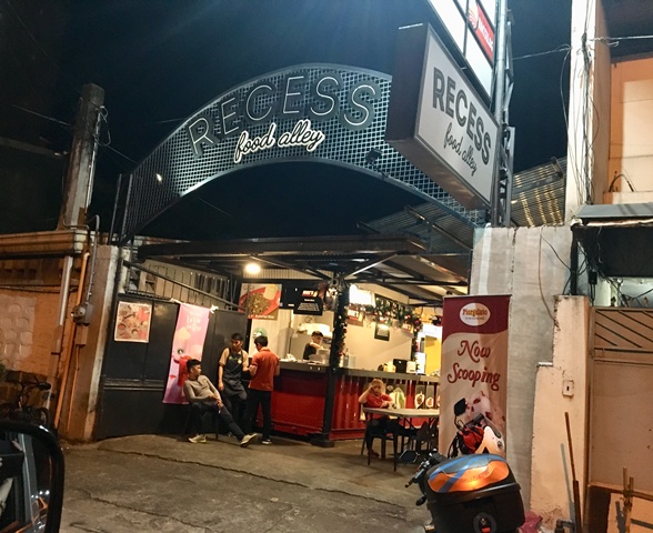 ERICJAZ FOODIES: RECESS FOOD ALLEY