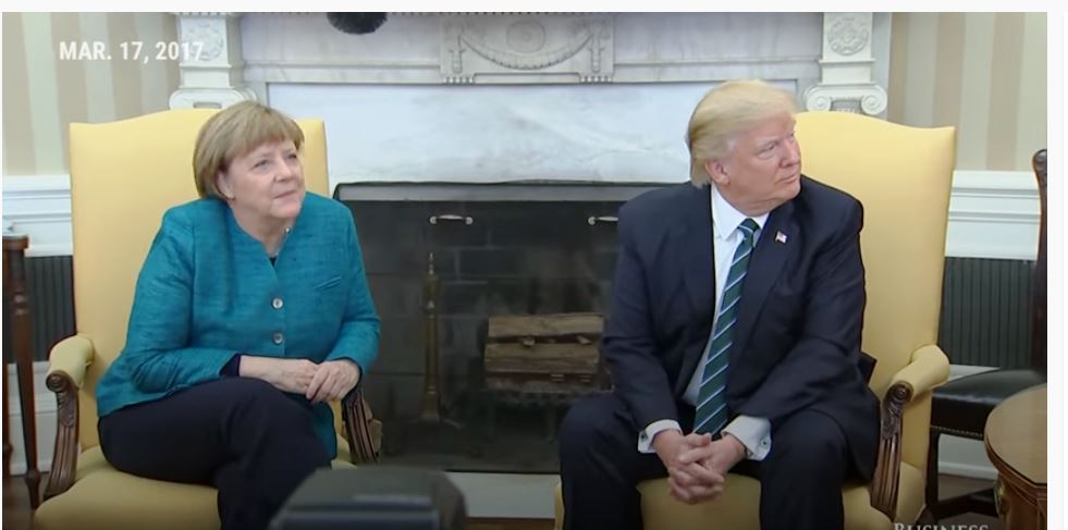 Blog que virou manchete - Panis Cum Ovum: Trumpolini ou Mussolump?