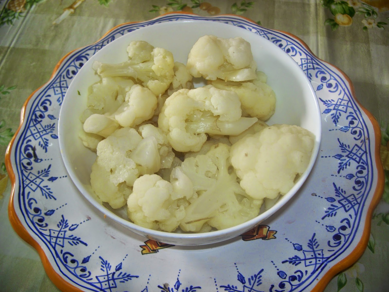 mis gustos culinarios: COLIFLOR GUISADA
