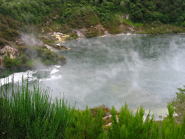 Frying Pan Lake – the Biggest Hot Spring in the World ~ Kuriositas