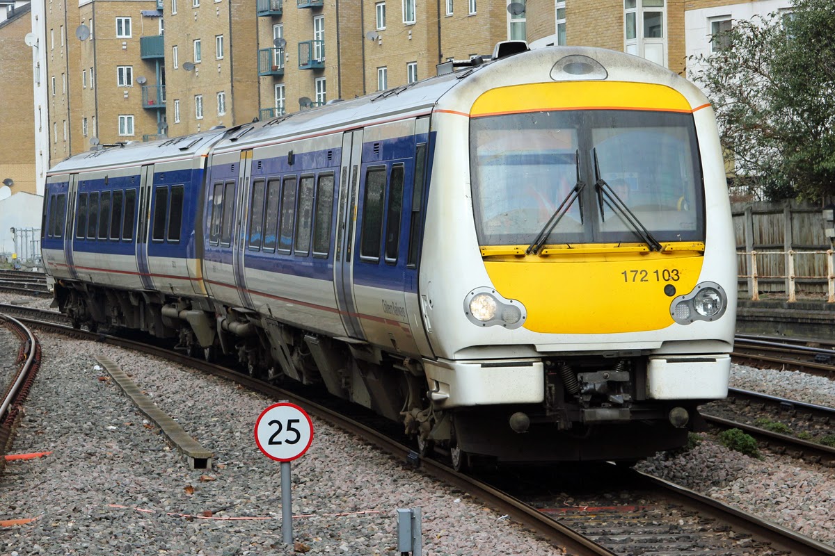 UK Trainlog: 172103 Class 172 Chiltern Railways