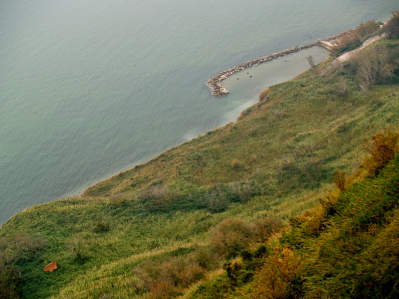 Cronache da due mondi vissuti a metà: Parco di San Bartolo: l'Adriatico ...