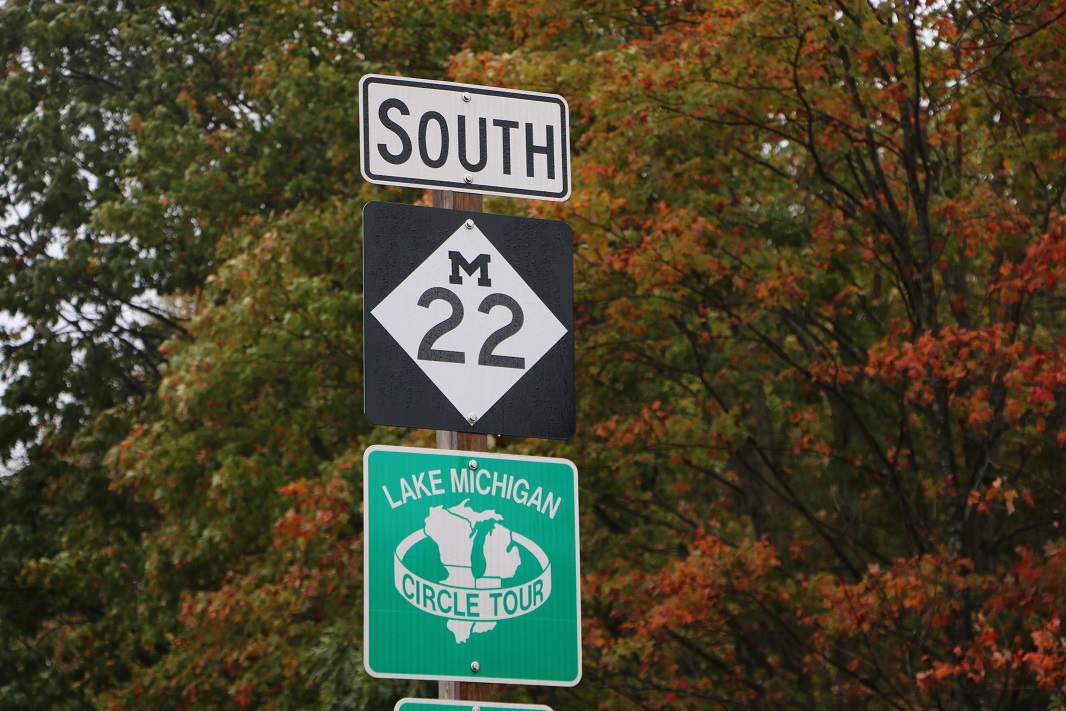 Michigan Exposures: Traveling on M-22