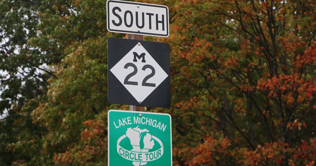 Michigan Exposures: Traveling on M-22