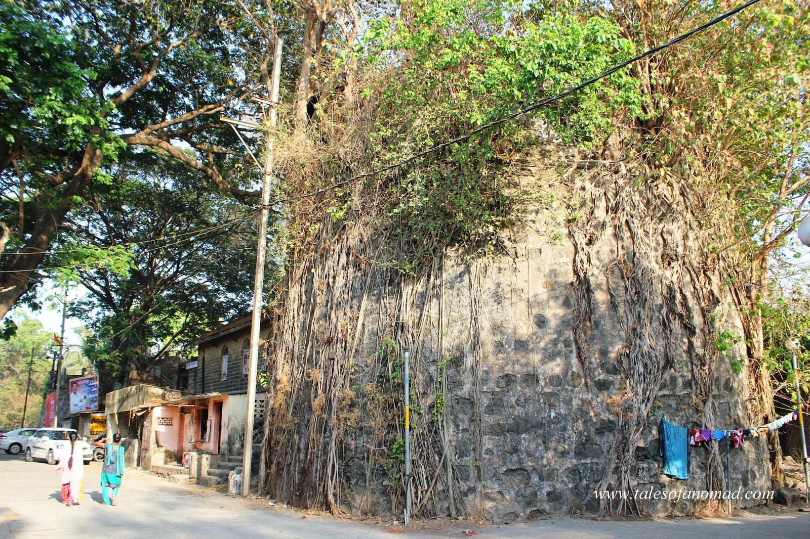 Tales Of A Nomad: Dahanu and Bordi- A stretch of beautiful beaches and ...