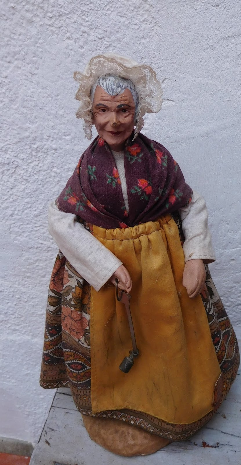 The ExPat Writer: Santon Dolls