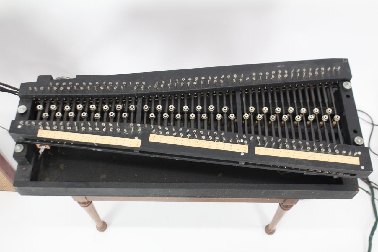 MATRIXSYNTH: Rare Vintage Maas-Rowe Vibrachord Electronic Carillon Keyboard