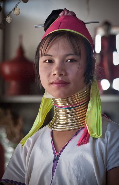 Amazing Long Neck Women of Padaung, Thailand - The Karen Long Neck ...