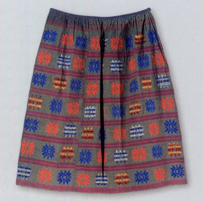 FolkCostume&Embroidery: Costume of Kapsai region, Lithuania