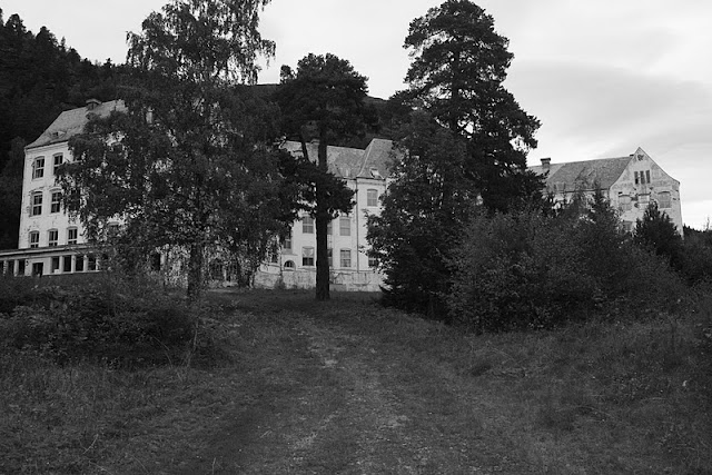 Leminia`s skriverier og fotografier, hverdagssituasjoner og drømmer ...