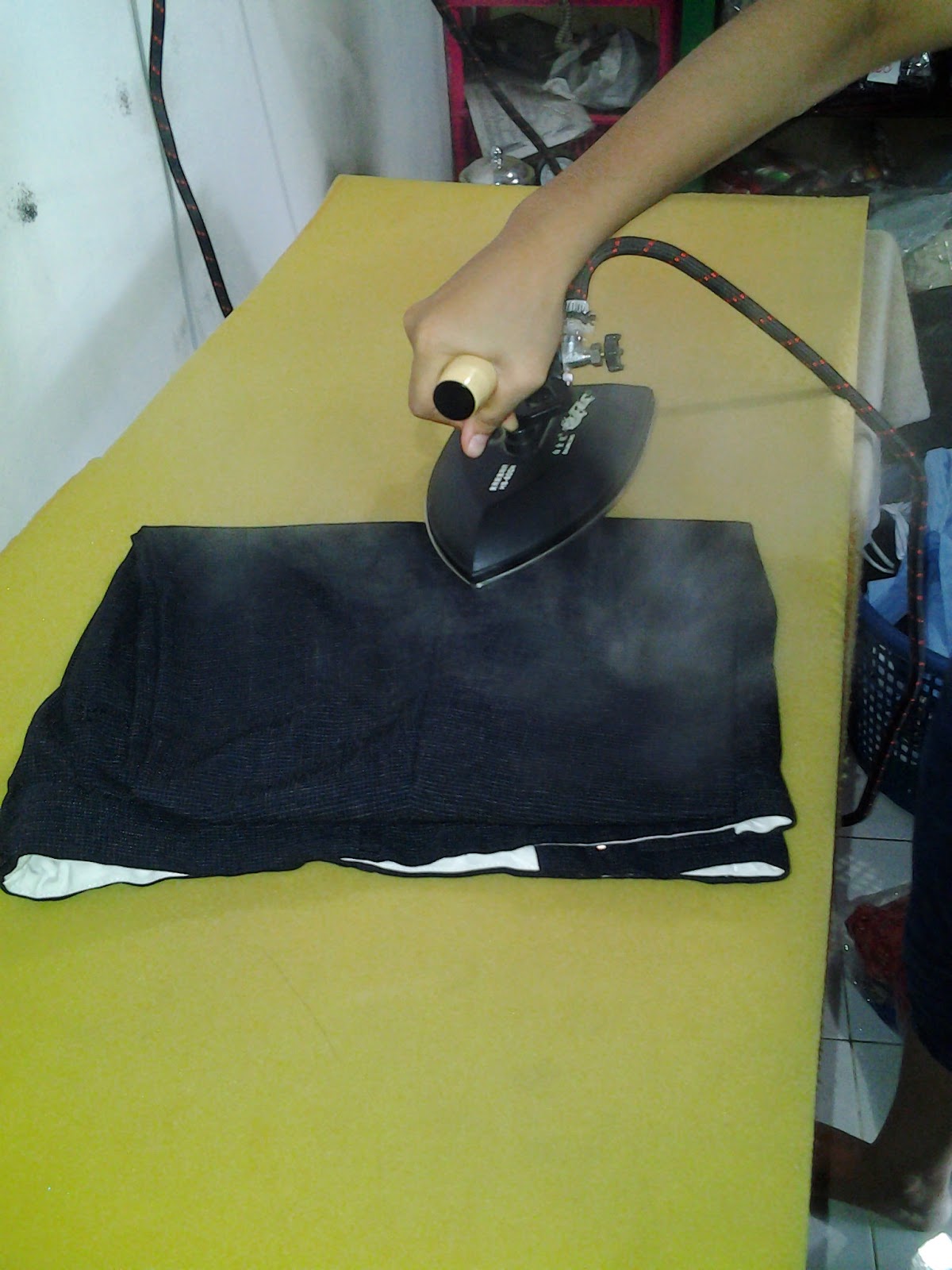 Cuci kiloan jakarta timur: jasa setrika laundry