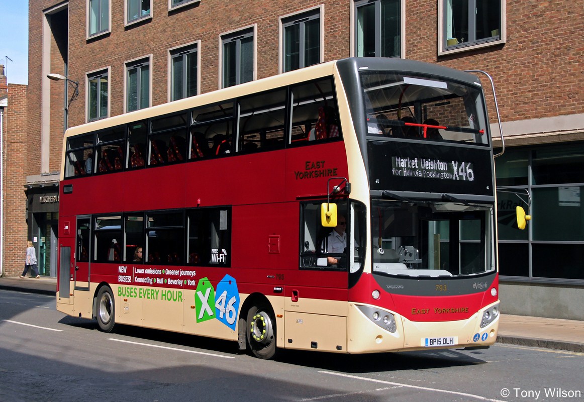 East Yorkshire Motor Services - LET'S EXPLORE TRAVELING UNIVERSE