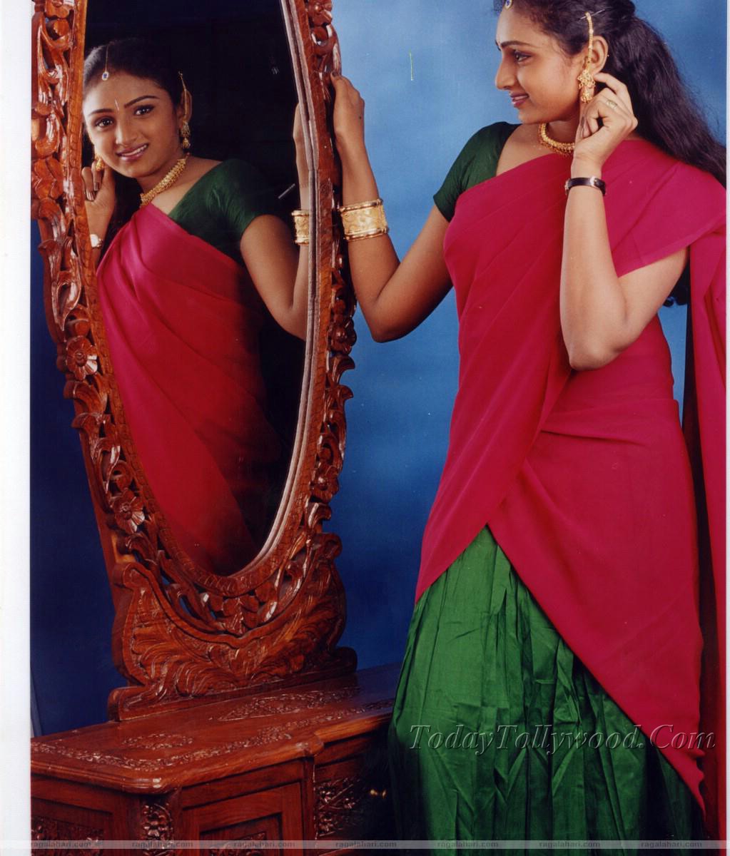 Waheeda Spicy Photo Profolio Waheeda Latest Stills | Tollywood News ...