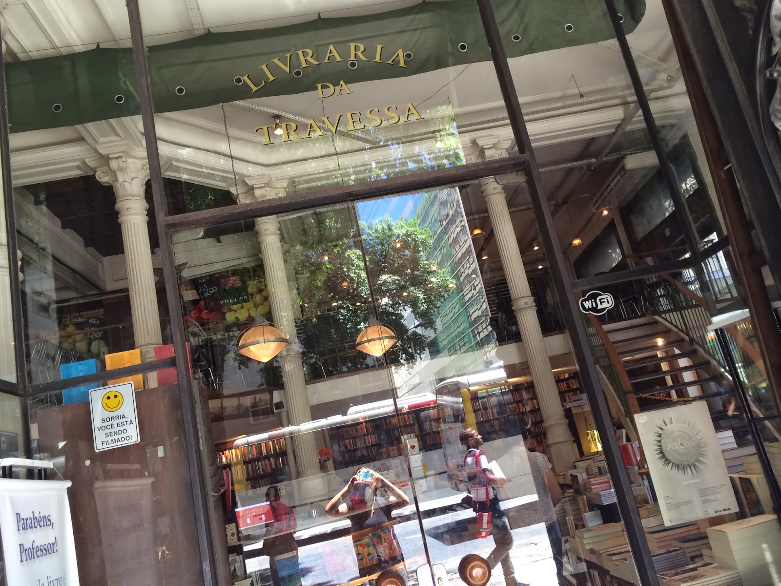 LPM: Livraria da Travessa, Av. Rio Branco