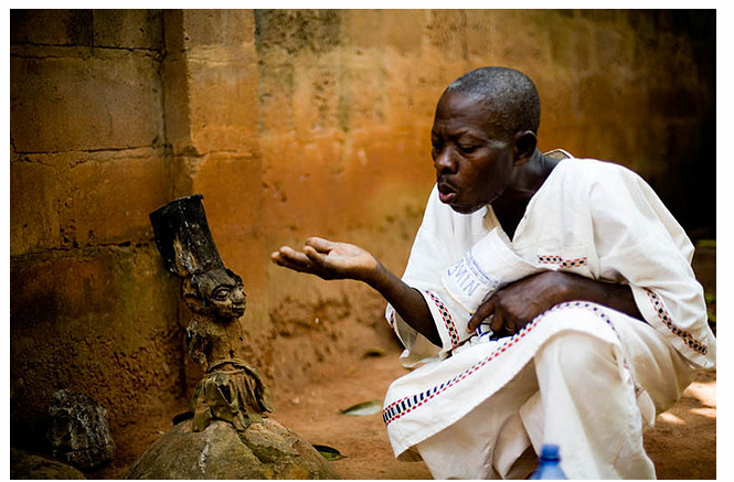 LOS LEGADOS DE LA RELIGIÓN YORÙBÁ. | ILÉ-OSHÉ