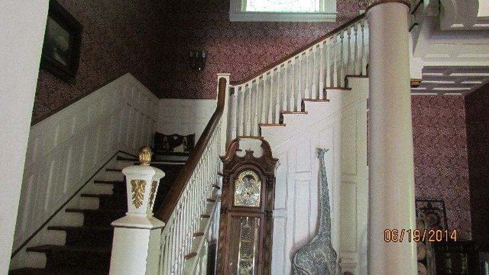 Sweet House Dreams: Brownstone Manor, 1870 Neoclassical Mansion in ...