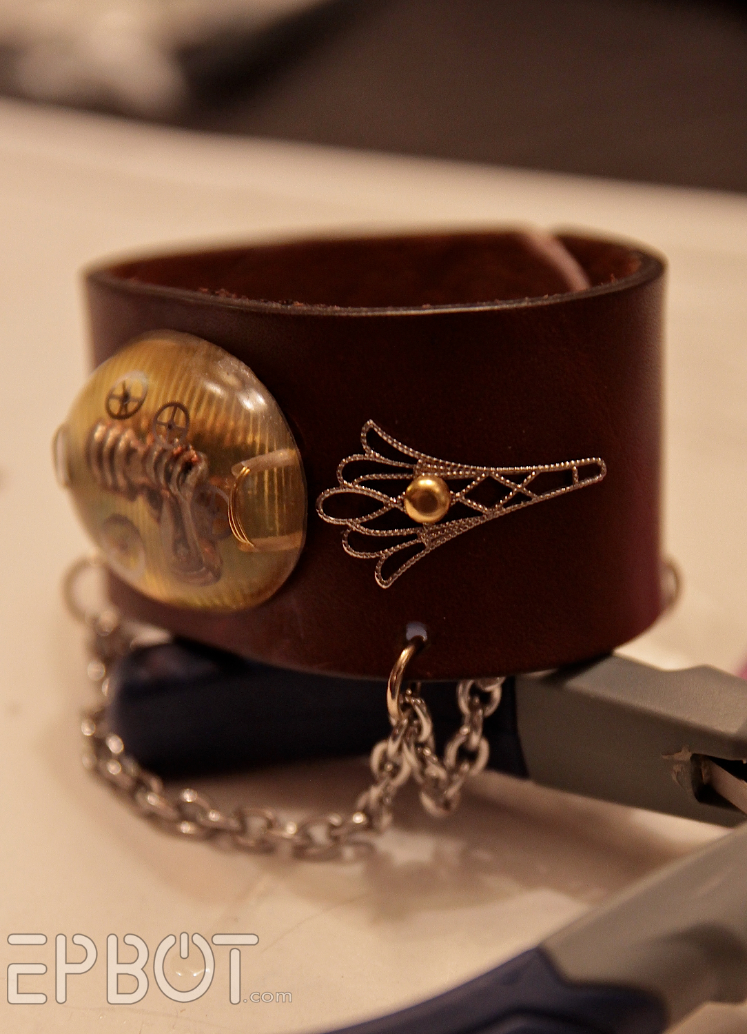 EPBOT: DIY Steampunk Resin & Leather Cuff