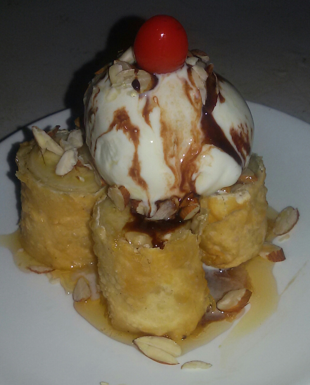 Fried Crispy Honey Banana Spring rolls with Vanilla Ice Cream