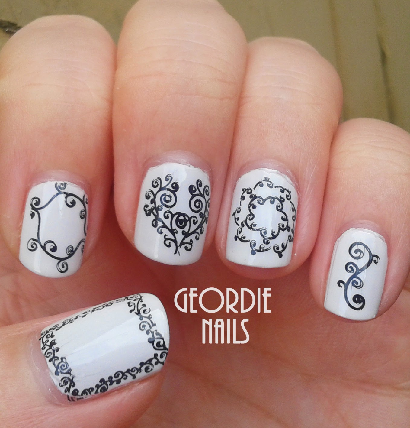 Geordie Nails: Ornate Frame Manicure