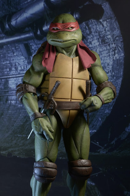 Toys n' News: NECA Q-scale Raphael - TMNT 1990 Movie