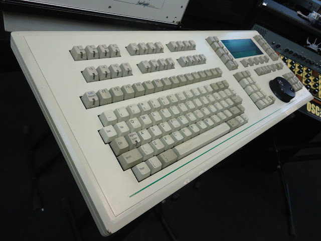 MATRIXSYNTH: FAIRLIGHT CMI SERIES III COMPUTER MUSIC INSTRUMENT V3