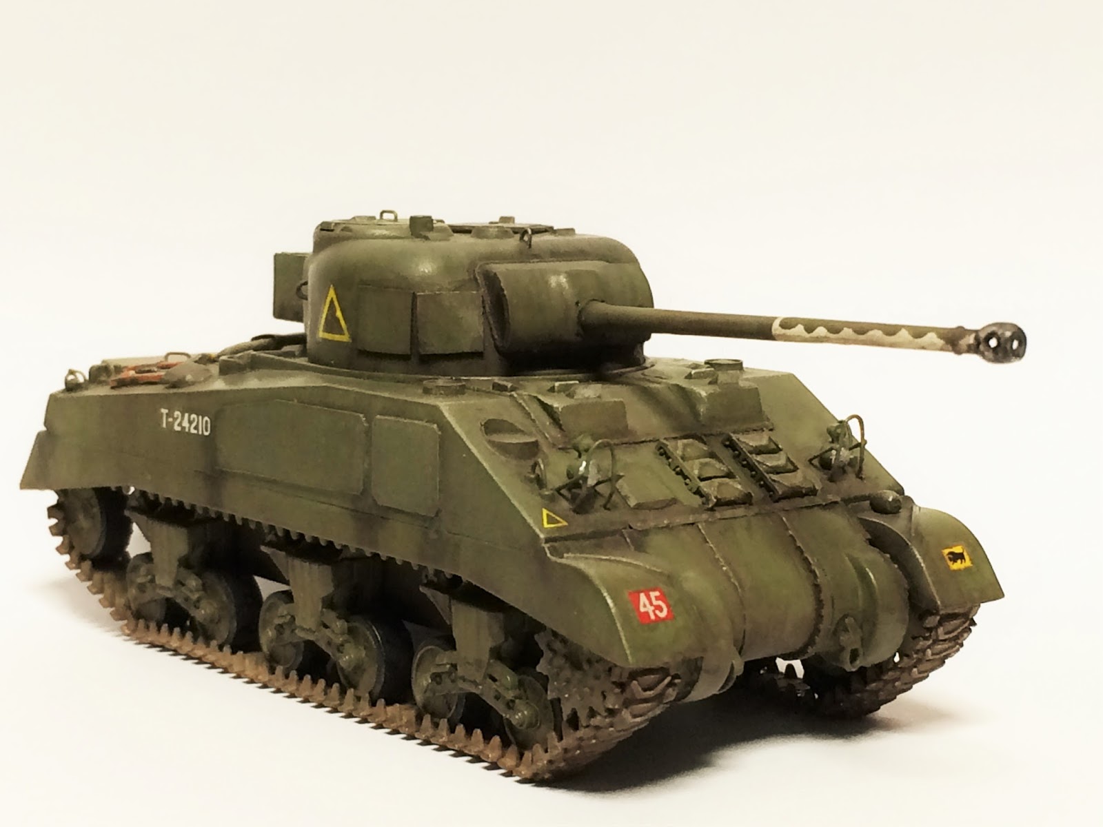 ミニスケールAFV WORLD もしくは オヤジ趣味 戦車作り 復活編。: UM 1：72 Sherman VC Firefly