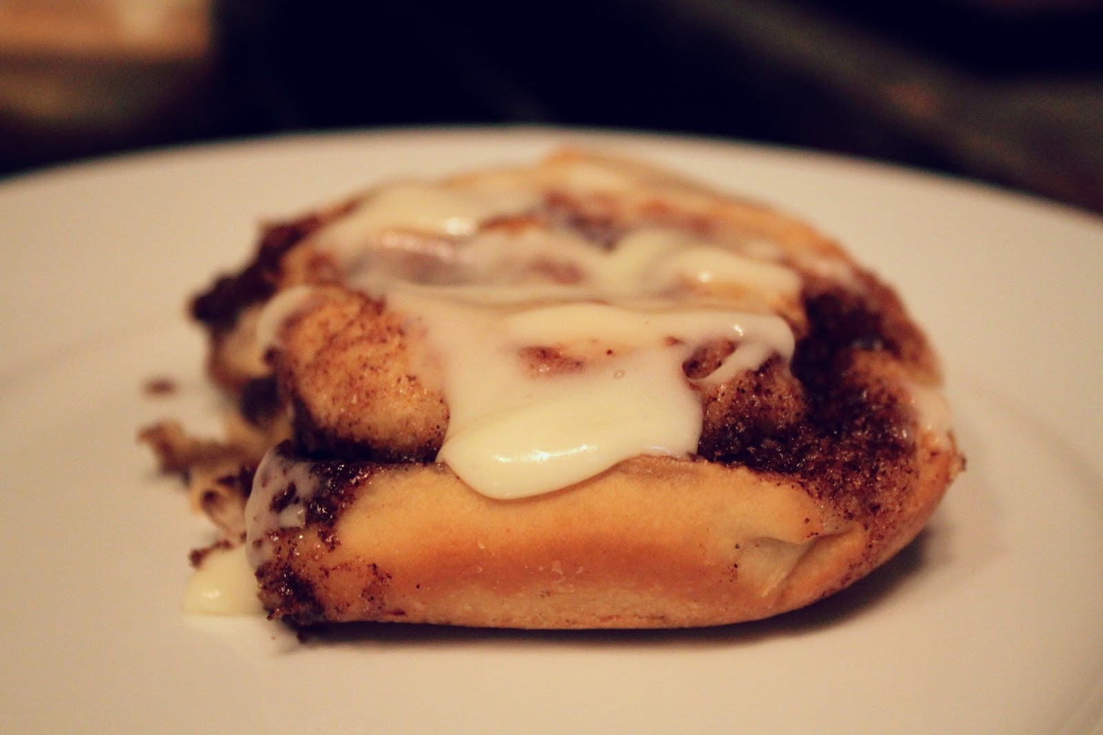 Don't Hit the Backspace Button: DIY: Cinnamon Rolls