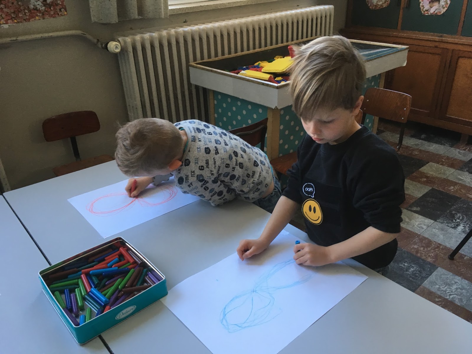 Juf Katrien: Oefenen : liggende en staande acht