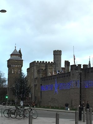 NOSSO OLHAR: Castelo de Cardiff/ Cardiff Castle